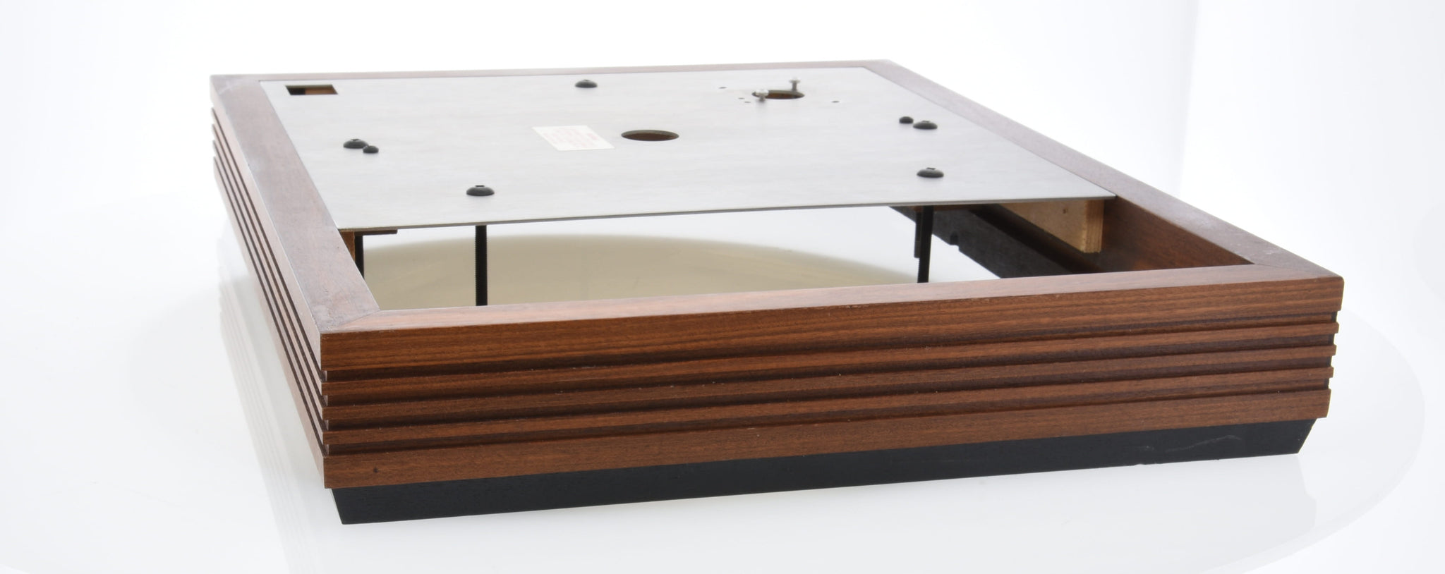 Linn LP12 Fluted Plinth & Top Plate (Preowned, Ref 005414) – LP12 Bits